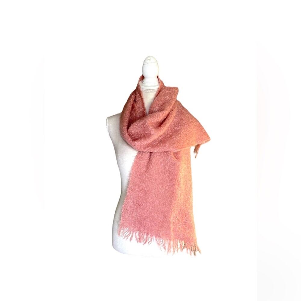 Vintage Andrew Stuart Pink 100% Mohair Wool Hand Knit… - Gem